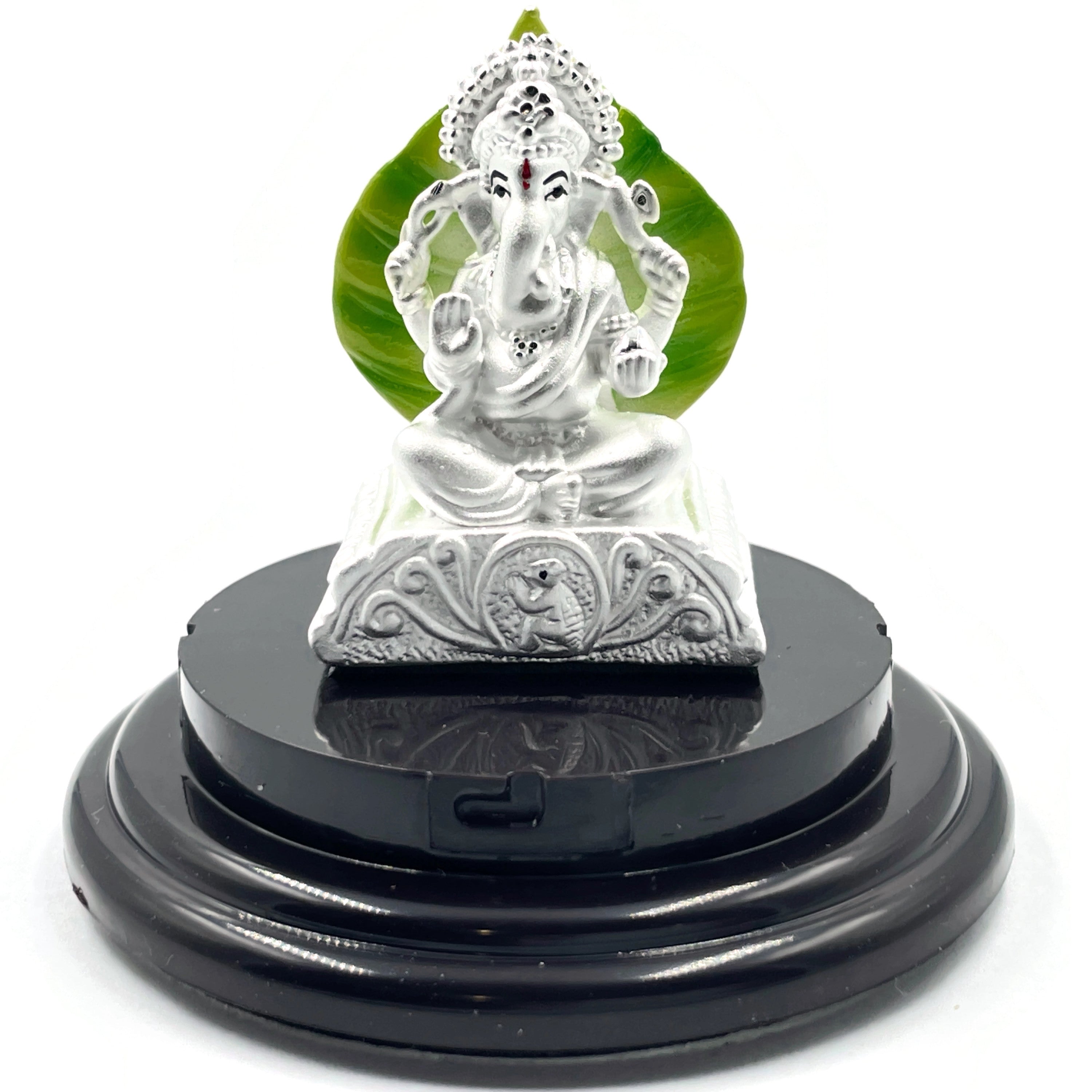 999 Pure Silver Ganesh idol / Statue / Murti (Figurine #43)